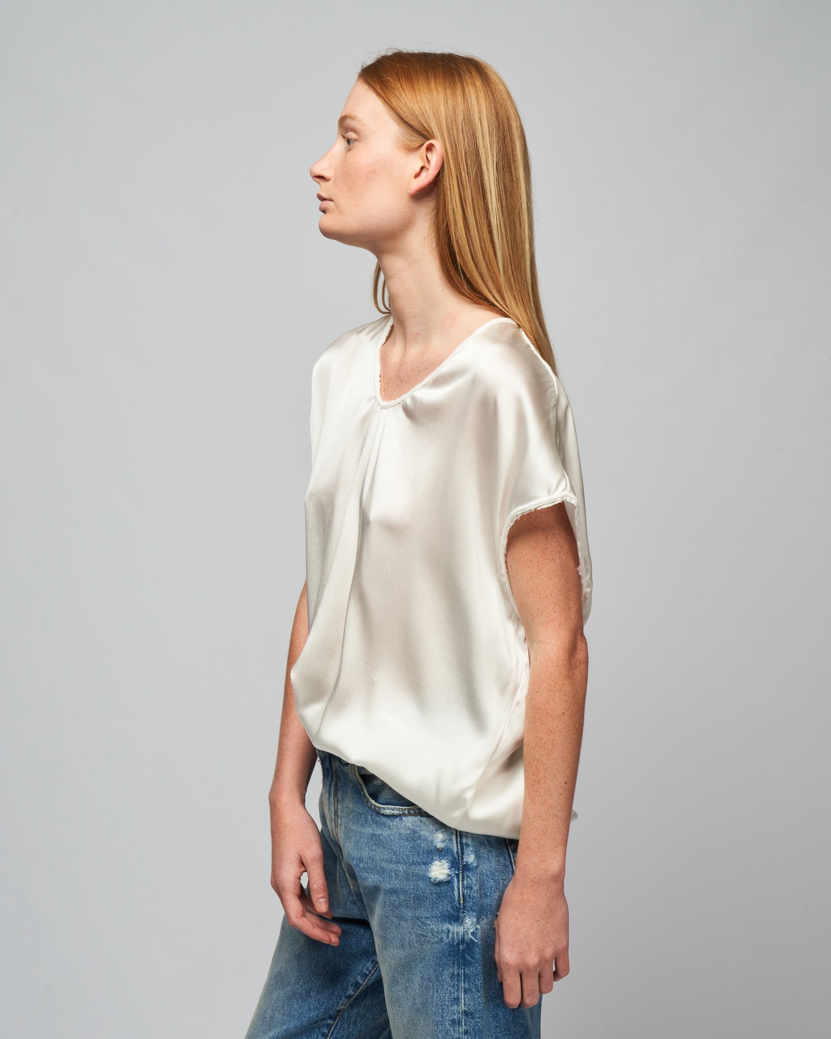 Aqc Ellie Sloppy-V Tee Cloud – scarpa